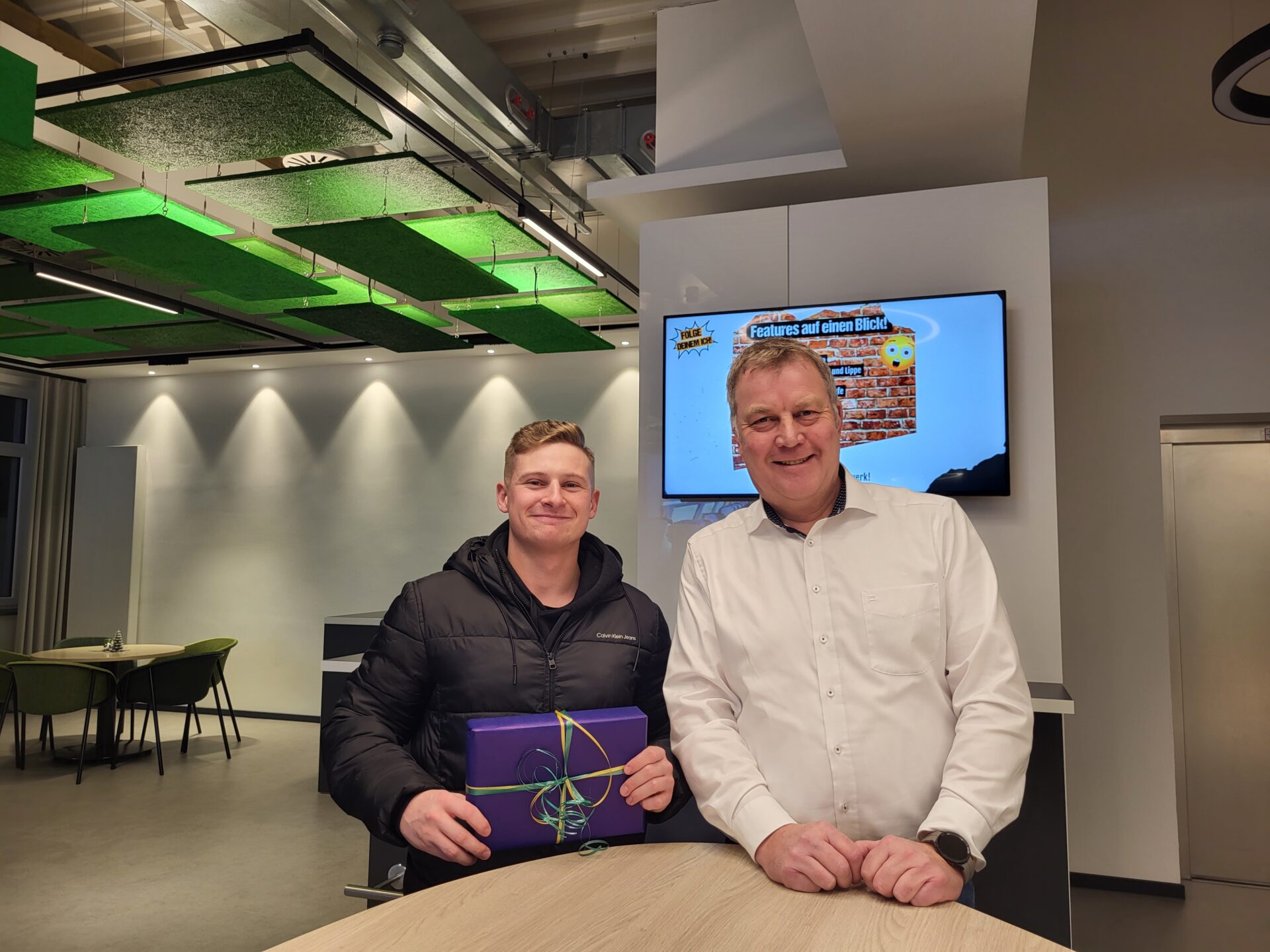 SHK-Innung Paderborn überreicht Gewinne - Kreishandwerkerschaft ...